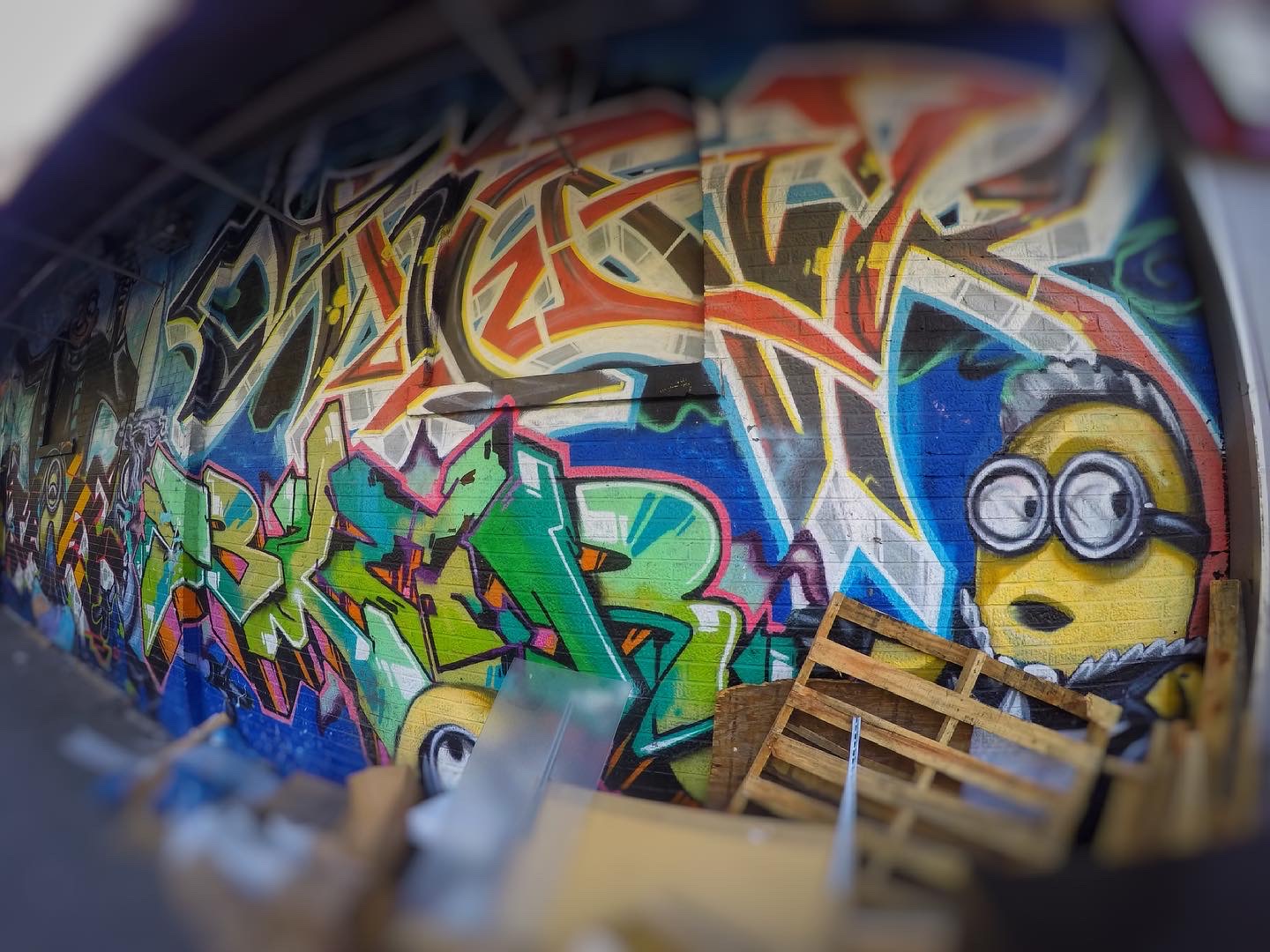 NEW YORK CITY (QUEENS,) NEW YORK STREET ART: MINIONS! – TOKIDOKI (NOMAD)